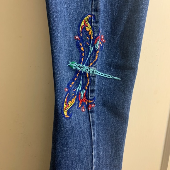 RVT | Jeans | Vintage Rvt Serve Piping Hot Aztec Dragonfly Embroidered ...